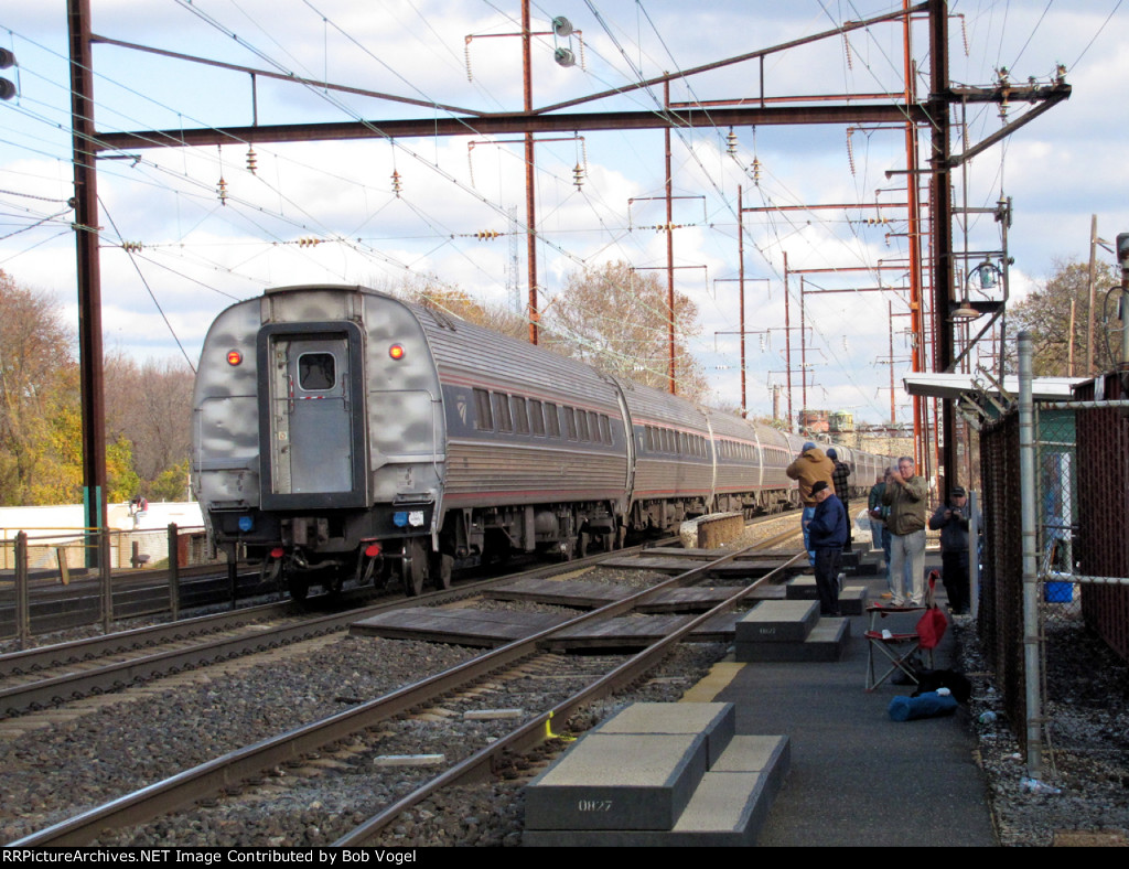 train 98 Silver Meteor
